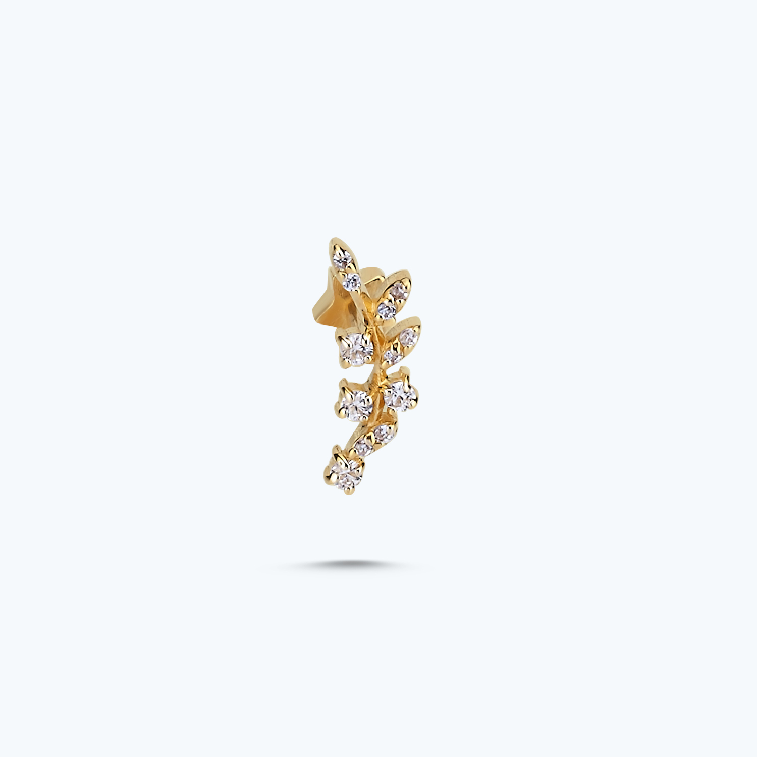 Altın Tragus Piercing Altın Tragus Piercing