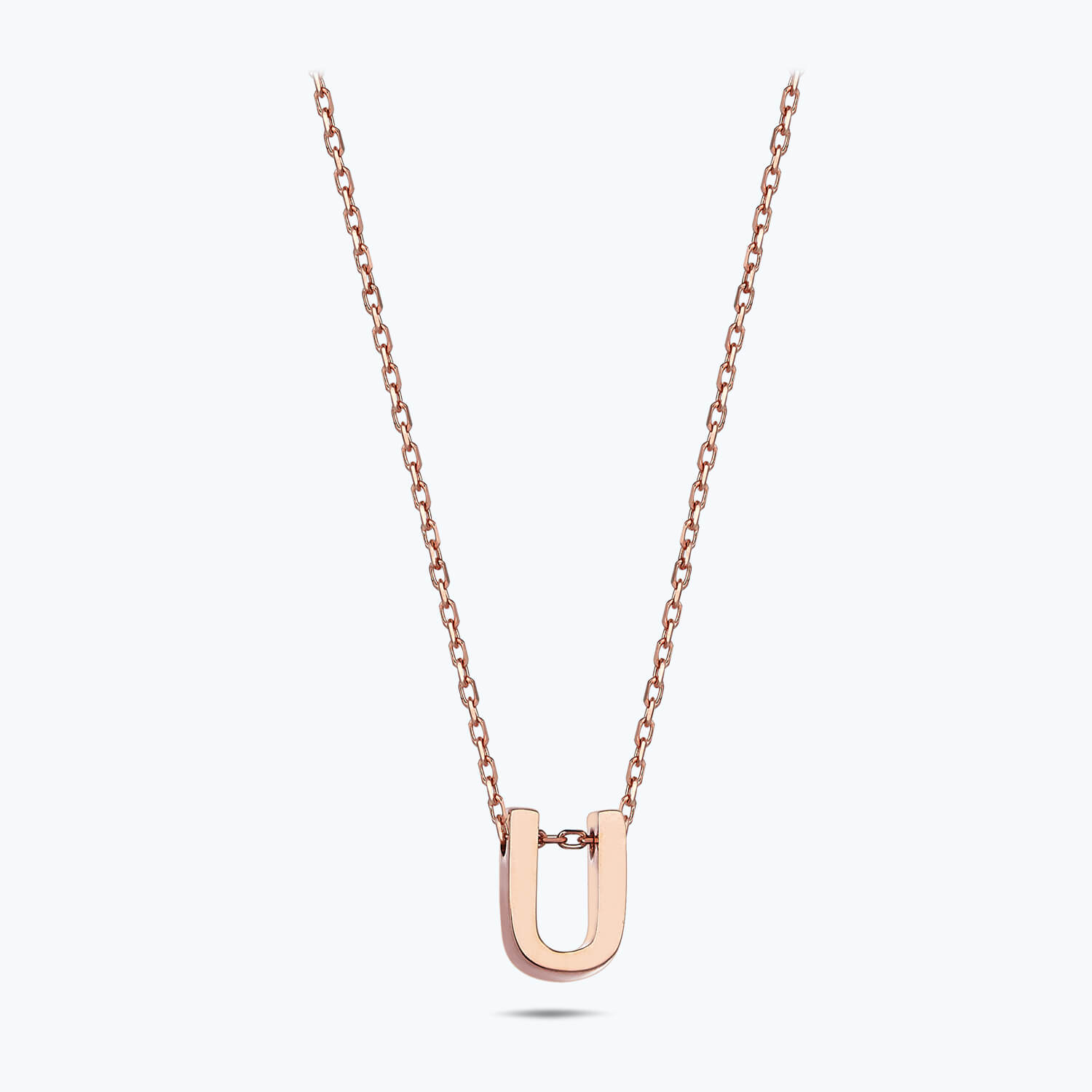 Altın U Harfi Kolye