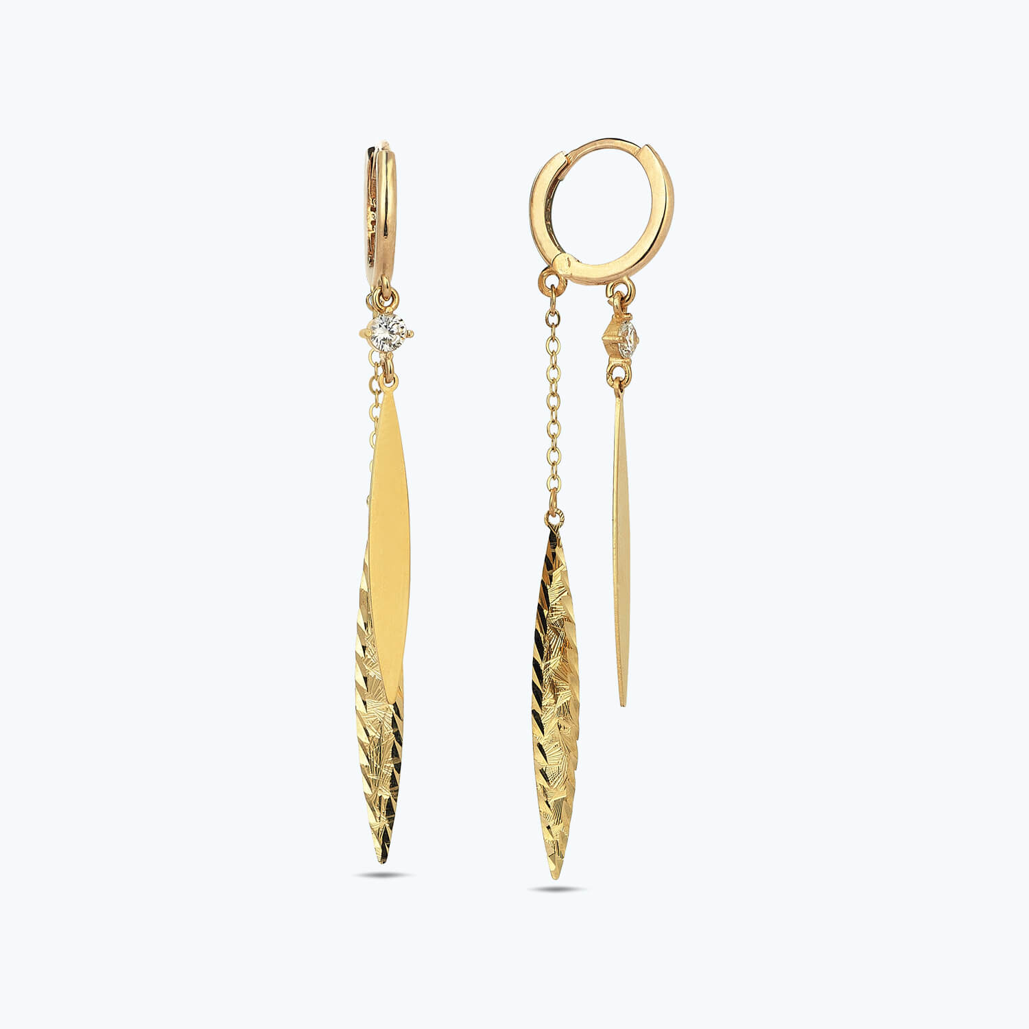 Altın Sallantılı Halka Küpe