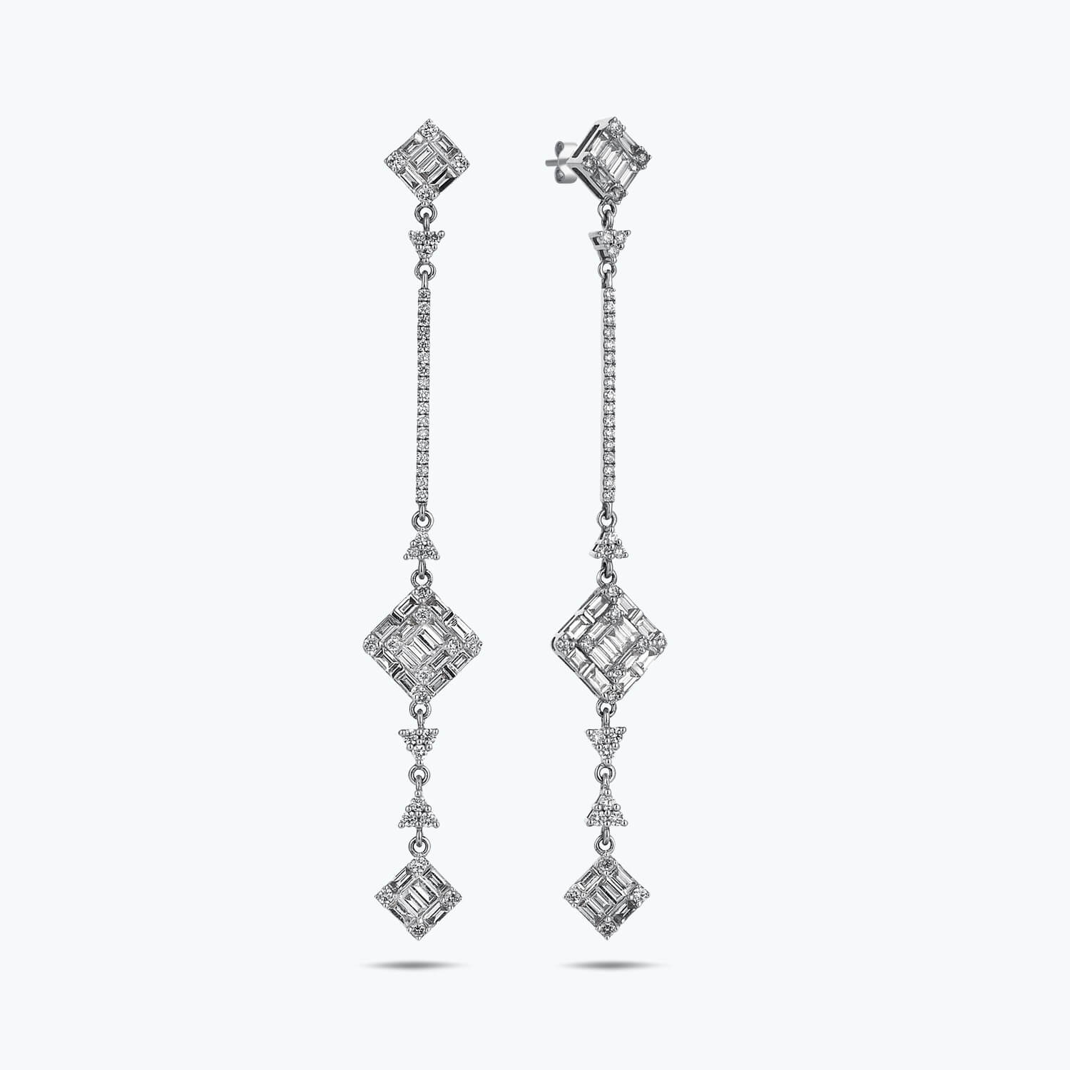 Pırlanta Baget Sallantılı Küpe