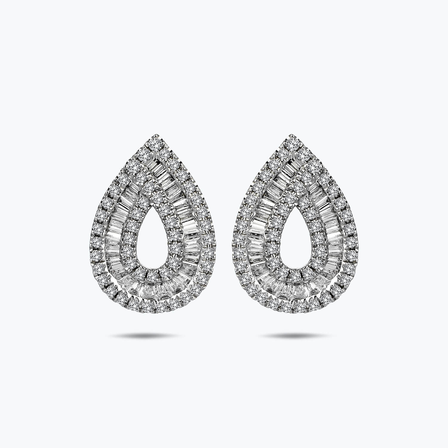 Pırlanta Damla Küpe