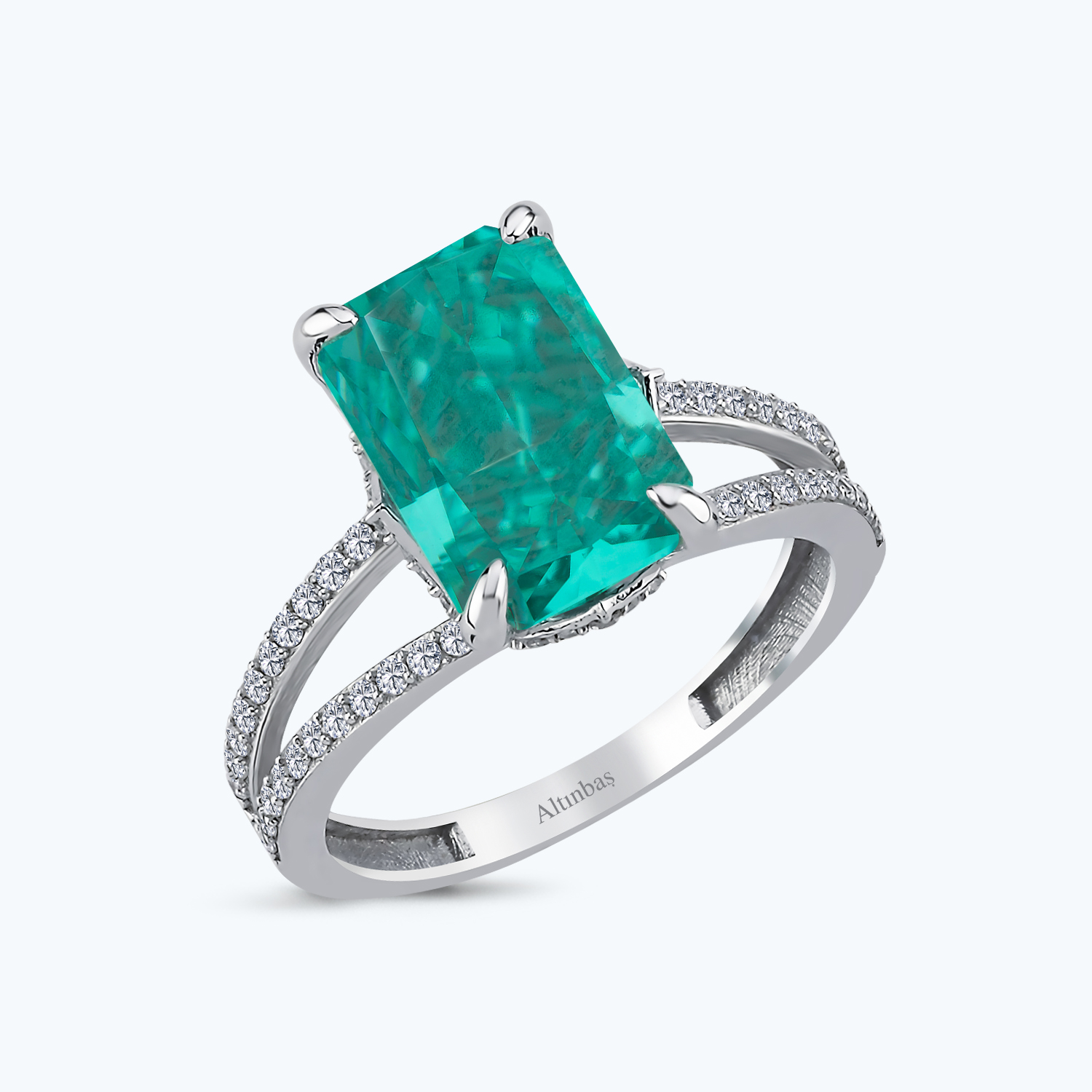 Yeşil Taşlı Altın Yüzük Yeşil Taşlı Altın Yüzük