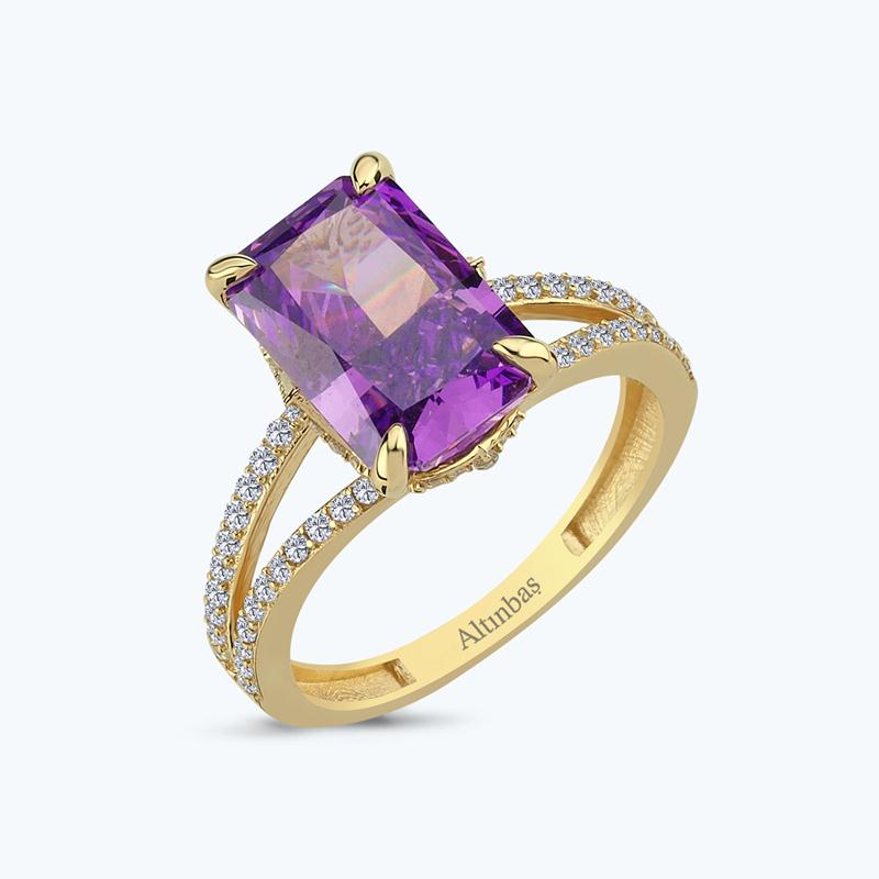 Mor Taşlı Altın Yüzük