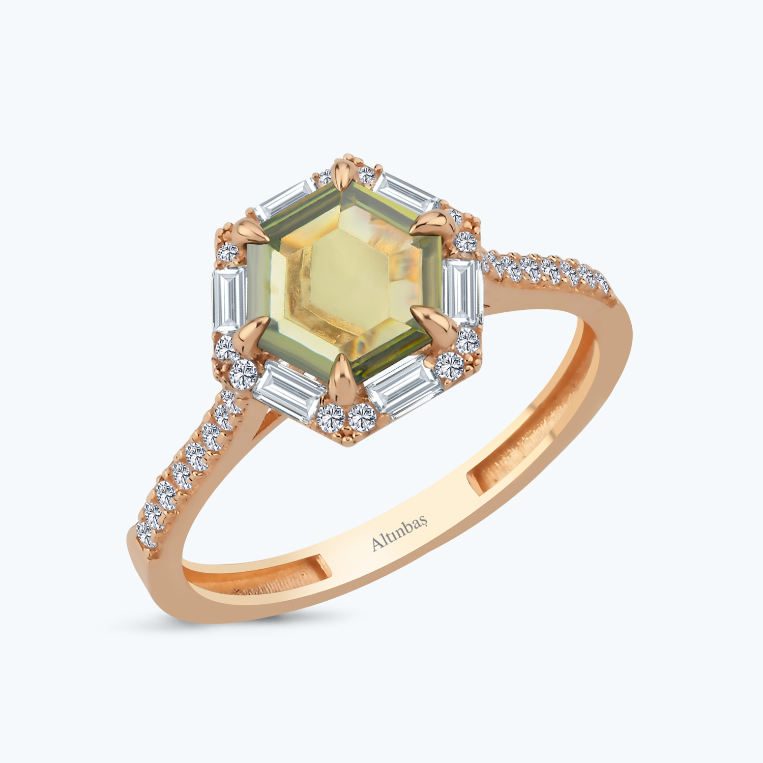 Yeşil Taşlı Altın Yüzük Yeşil Taşlı Altın Yüzük