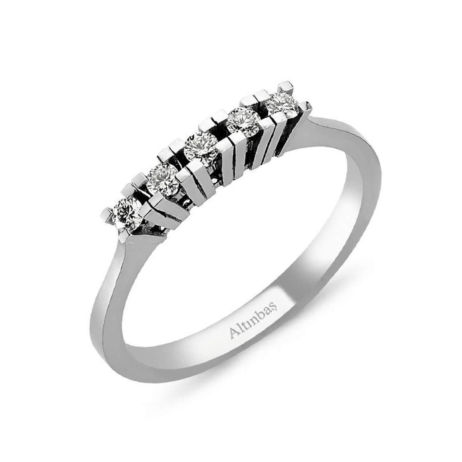 Pırlanta Beştaş Yüzük Pırlanta Beştaş Yüzük