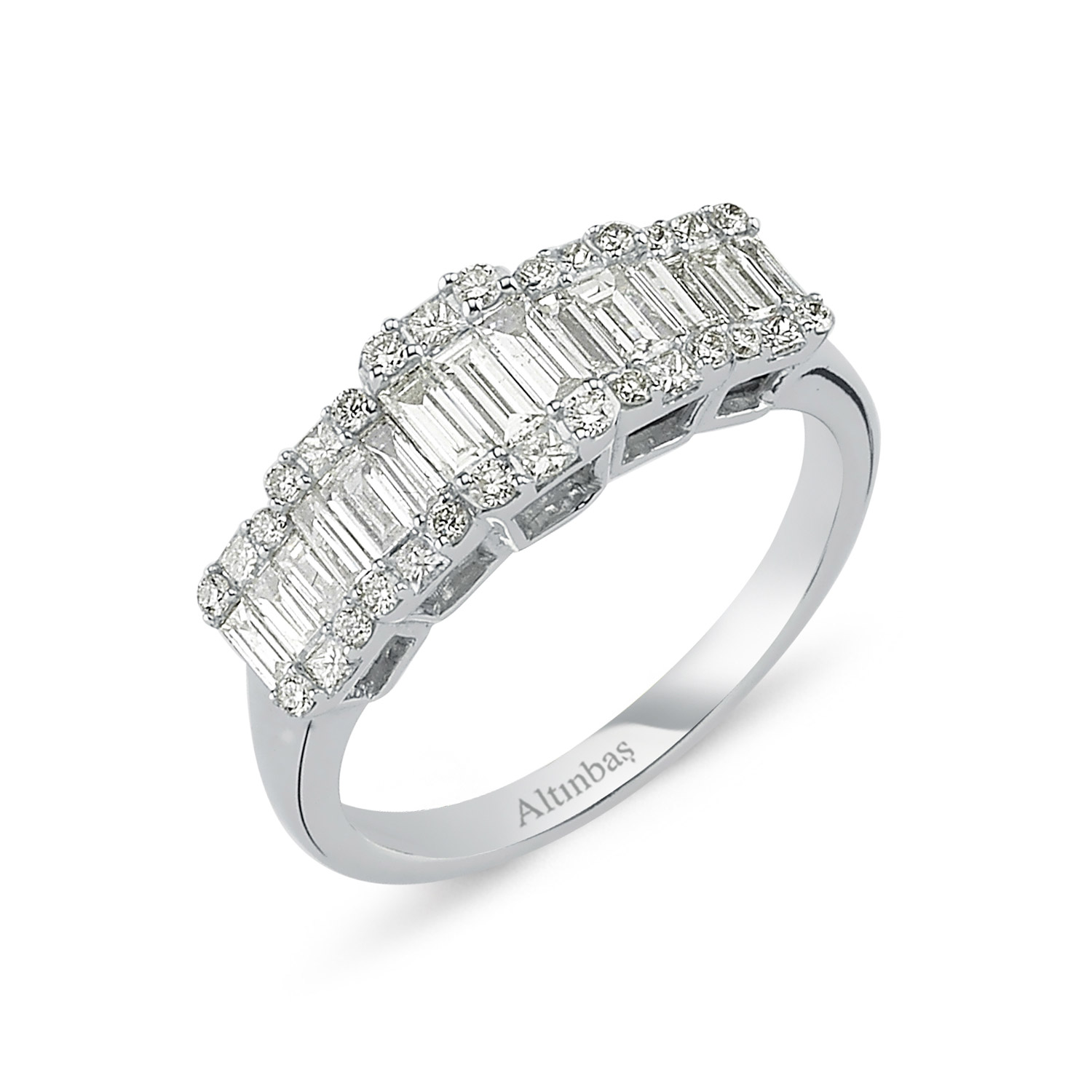 Pırlanta Baget Beştaş Yüzük