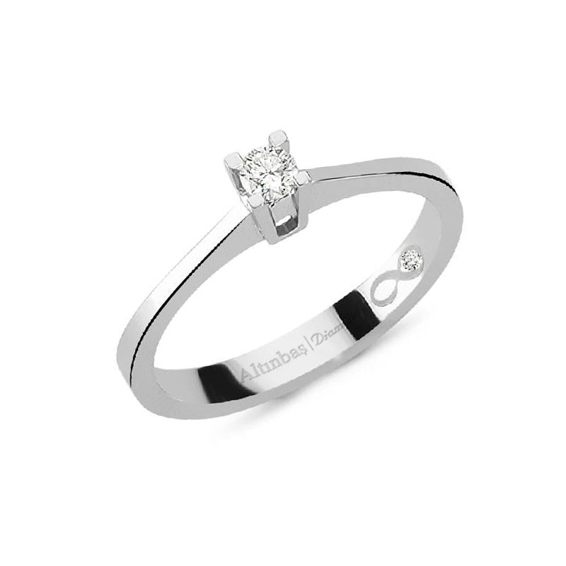 Pırlanta Tektaş Yüzük