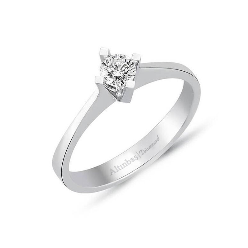 Pırlanta Tektaş Yüzük