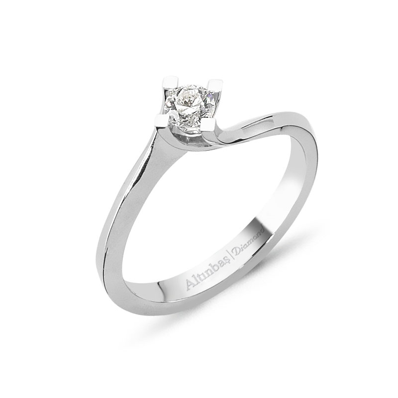 Pırlanta Tektaş Yüzük